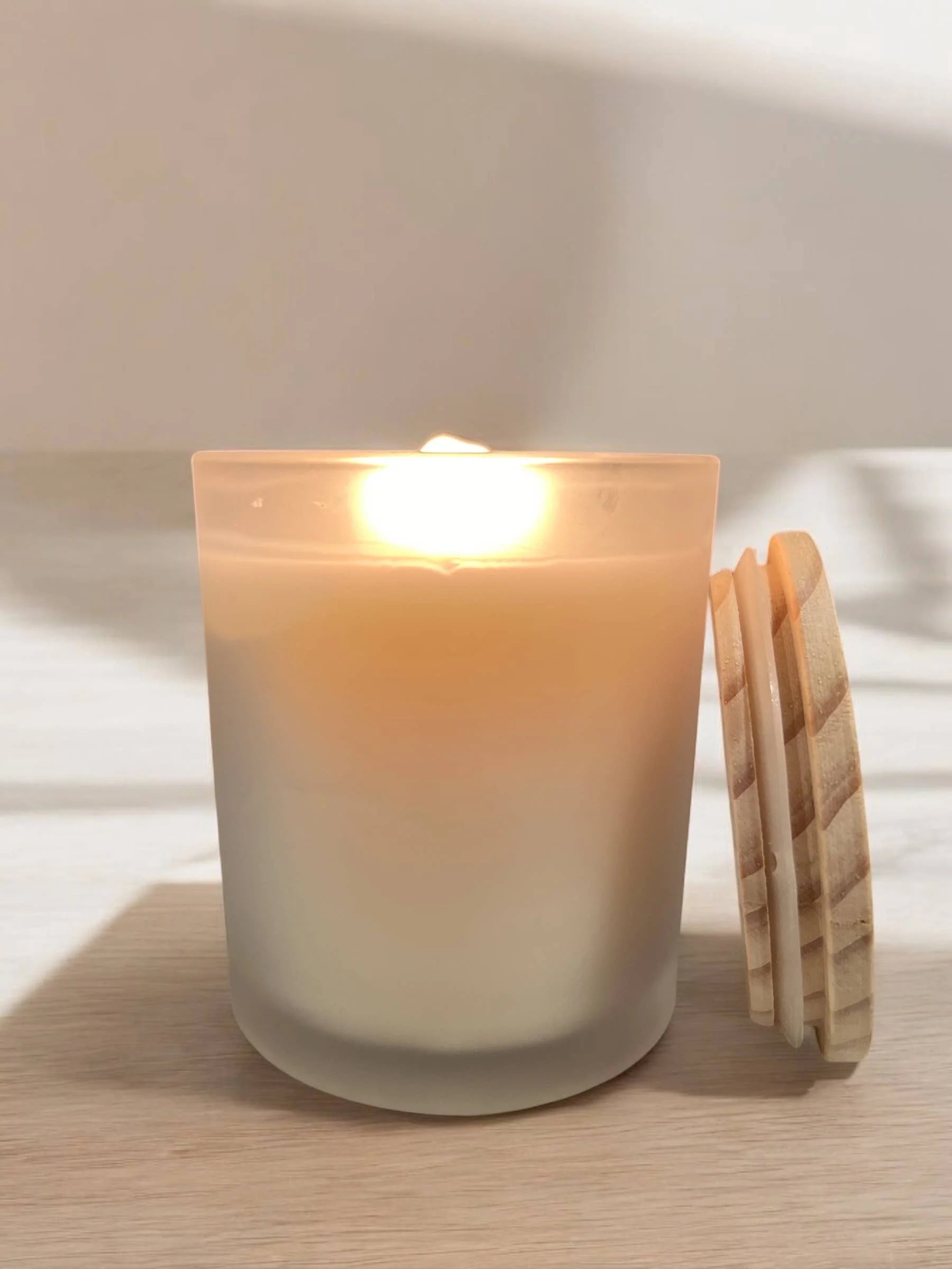 Sandalwood & Suede: Frosted (Artistic Touch Candle Co) – The Culinary Stone